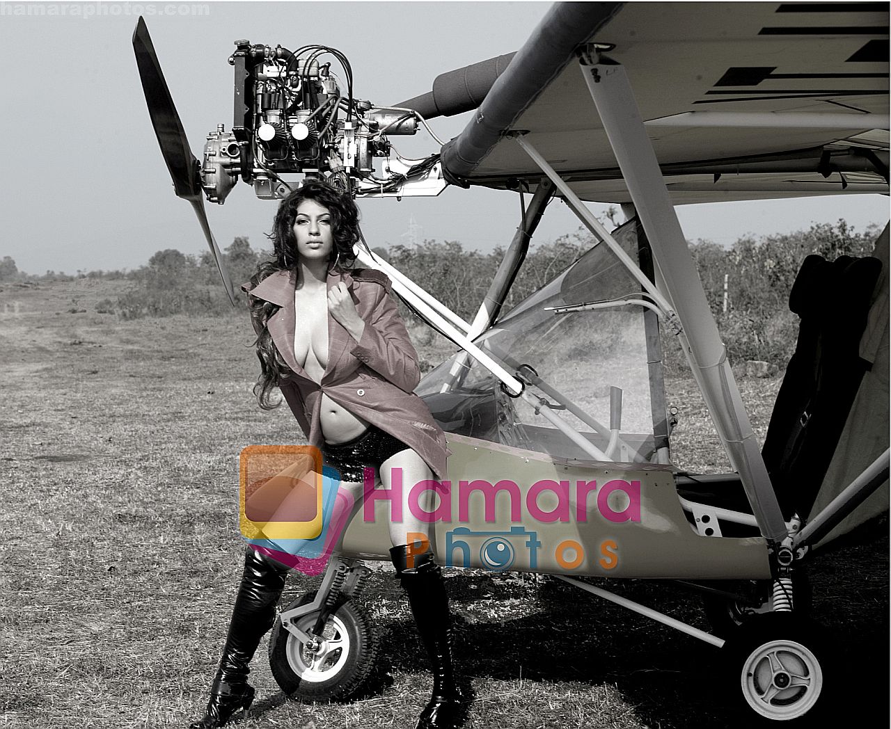 Priya Soni / Priya Soni - Bollywood Photos